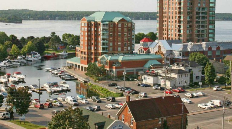 Brockville Ontario - Business and Pleasure